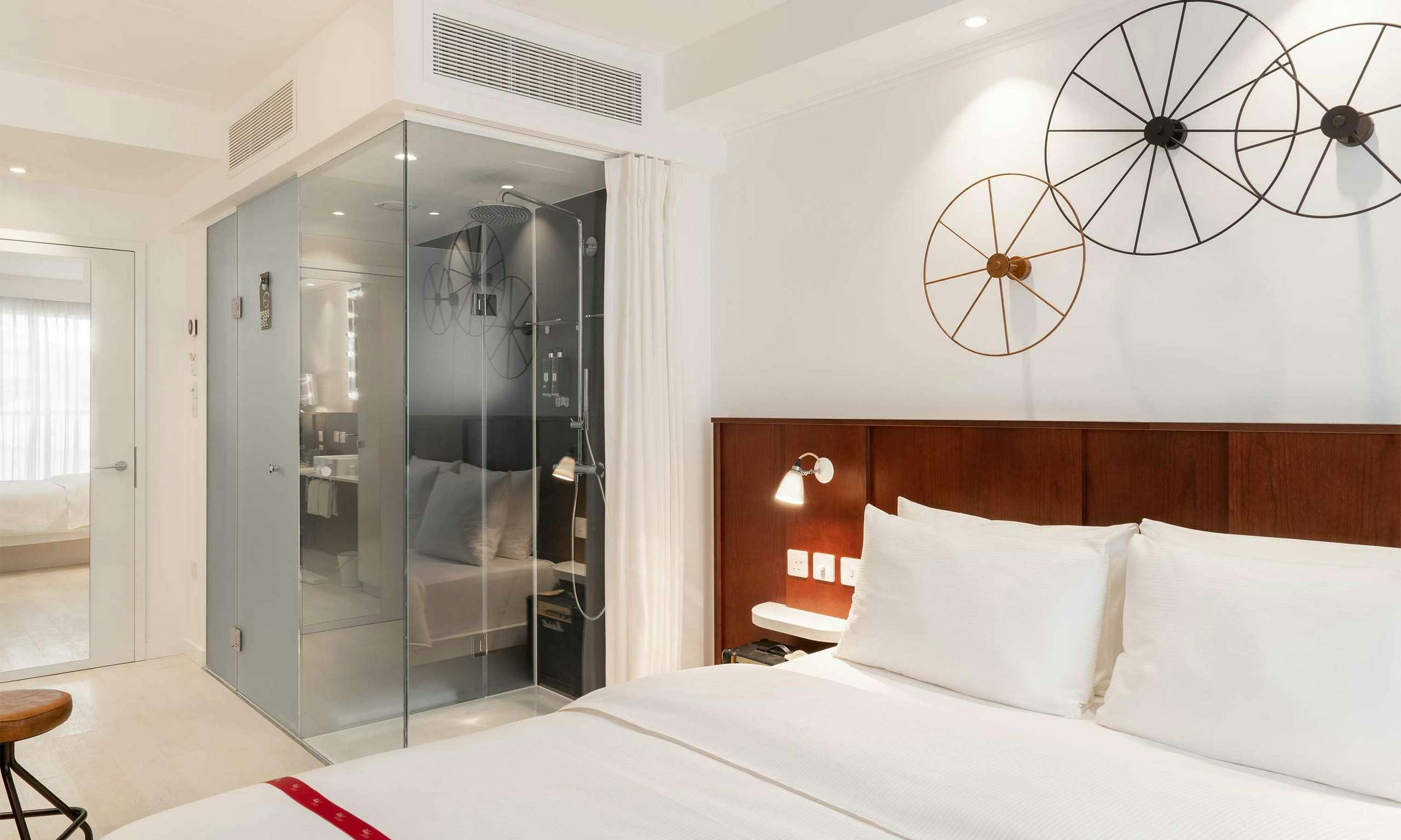 Ruby Lucy Hotel London, Waterloo - HotelTonight