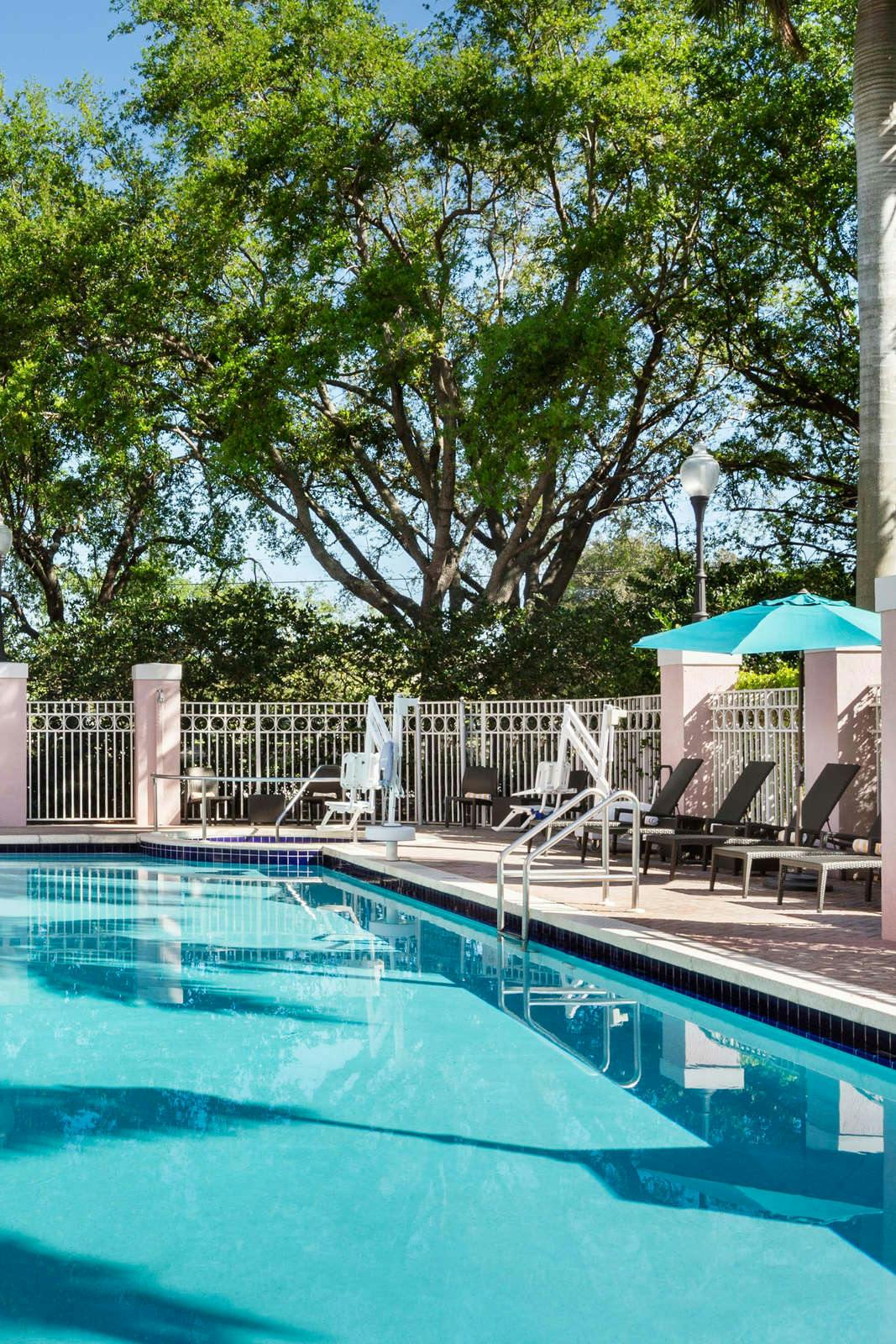 Doubletree Sunrise Sawgrass Mills, Fort Lauderdale - HotelTonight