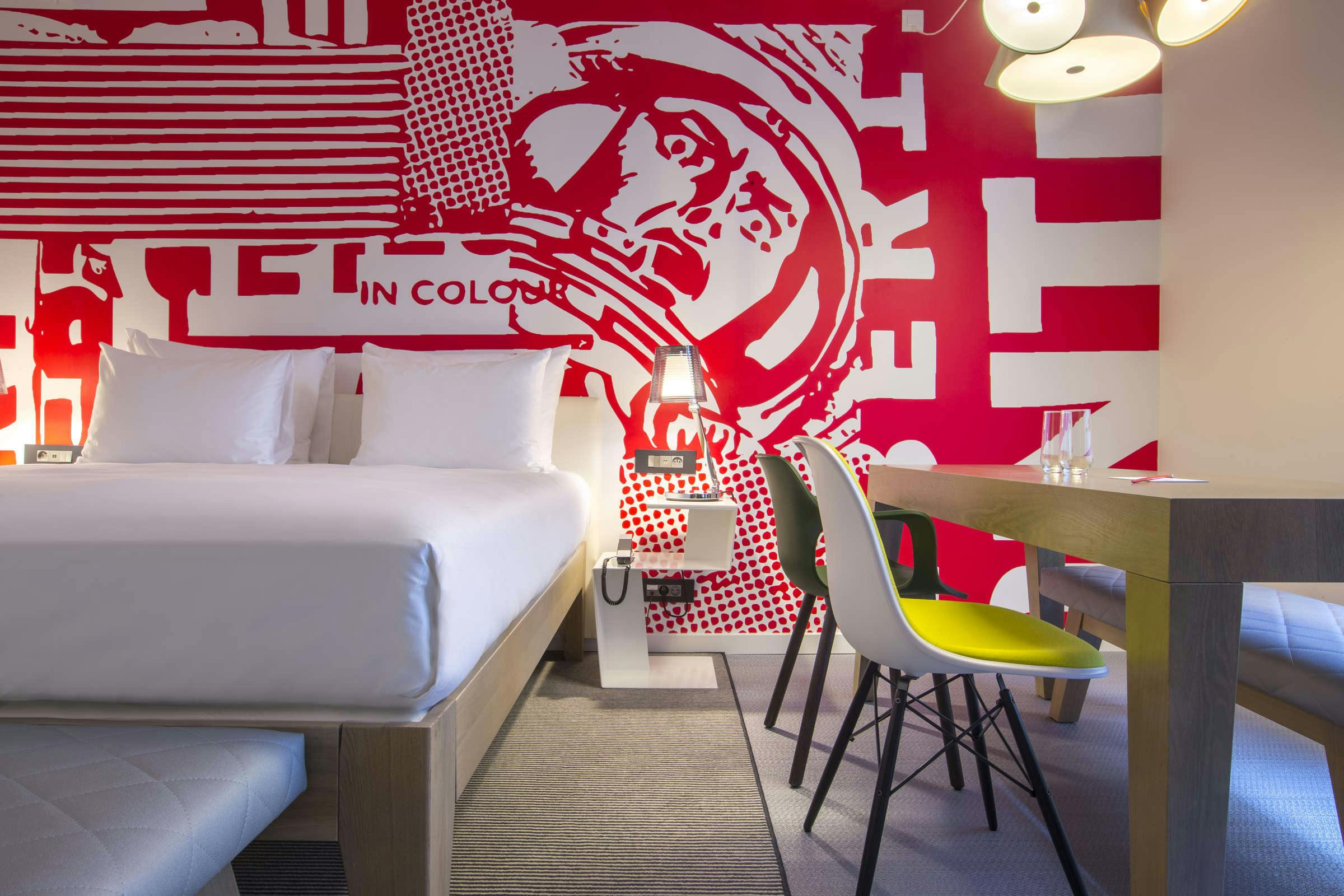 Radisson RED Minneapolis Downtown, Minneapolis - HotelTonight