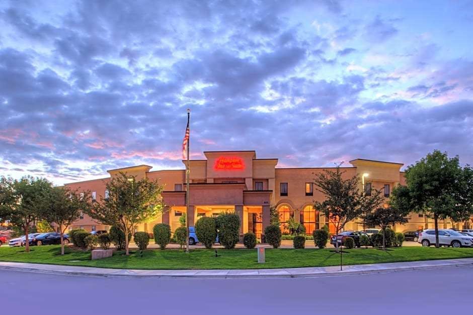 Hampton Inn & Suites Boise-Meridian, Boise - HotelTonight