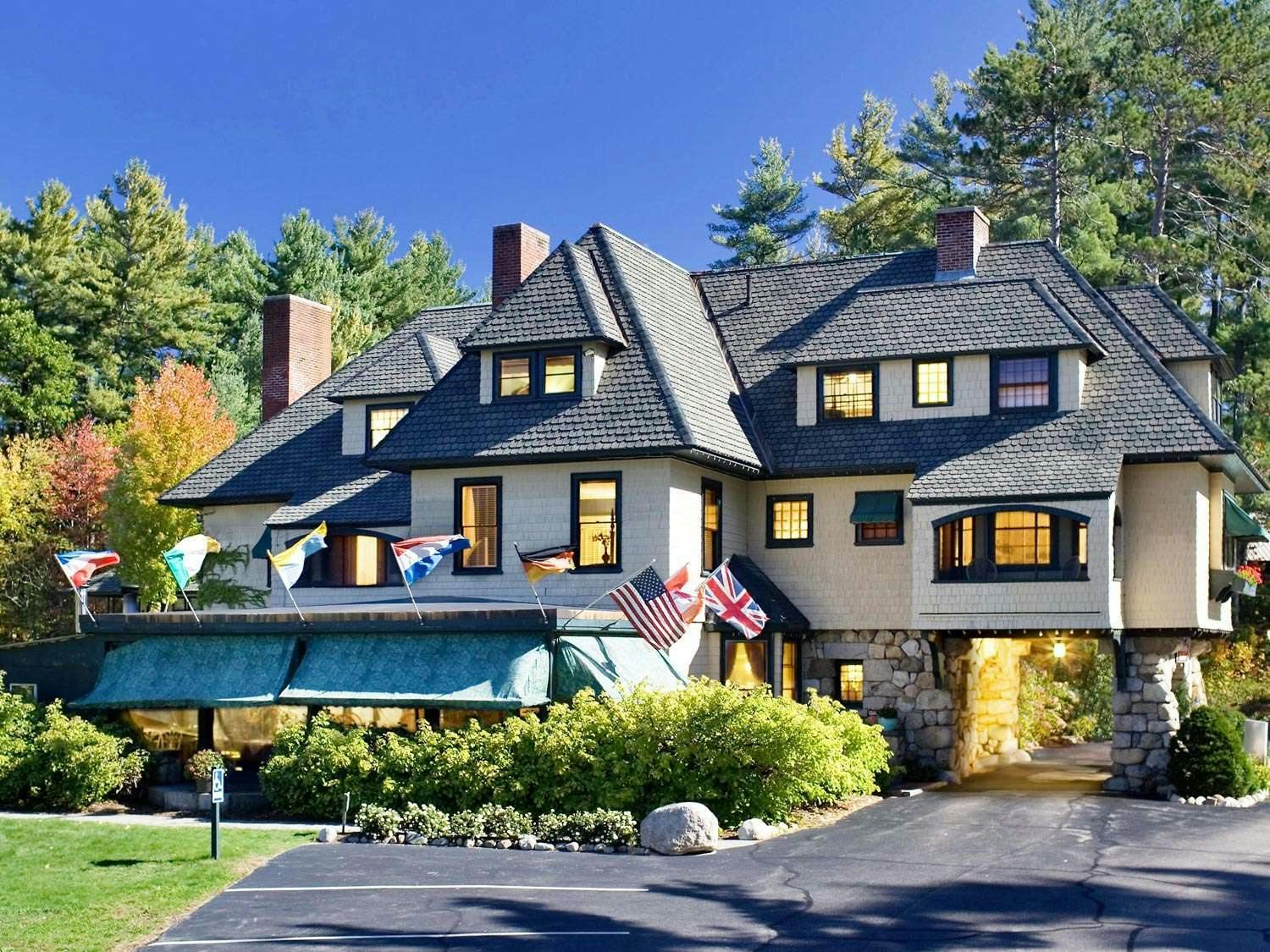 Stonehurst Manor incl Dinner & BKF, North Conway - HotelTonight