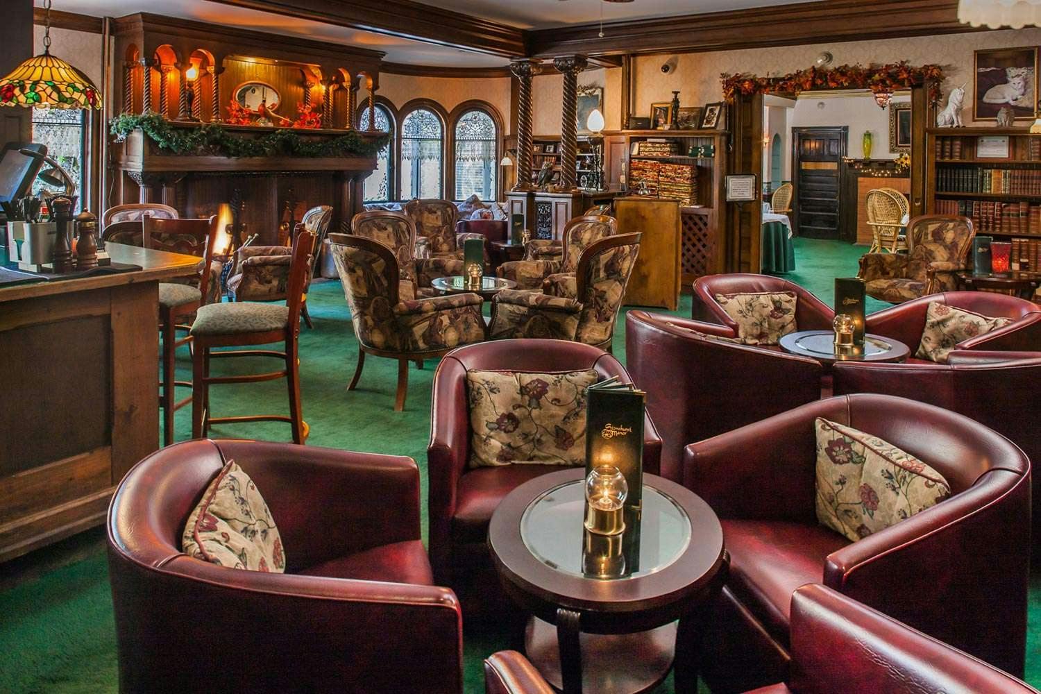 Stonehurst Manor incl Dinner & BKF, North Conway - HotelTonight