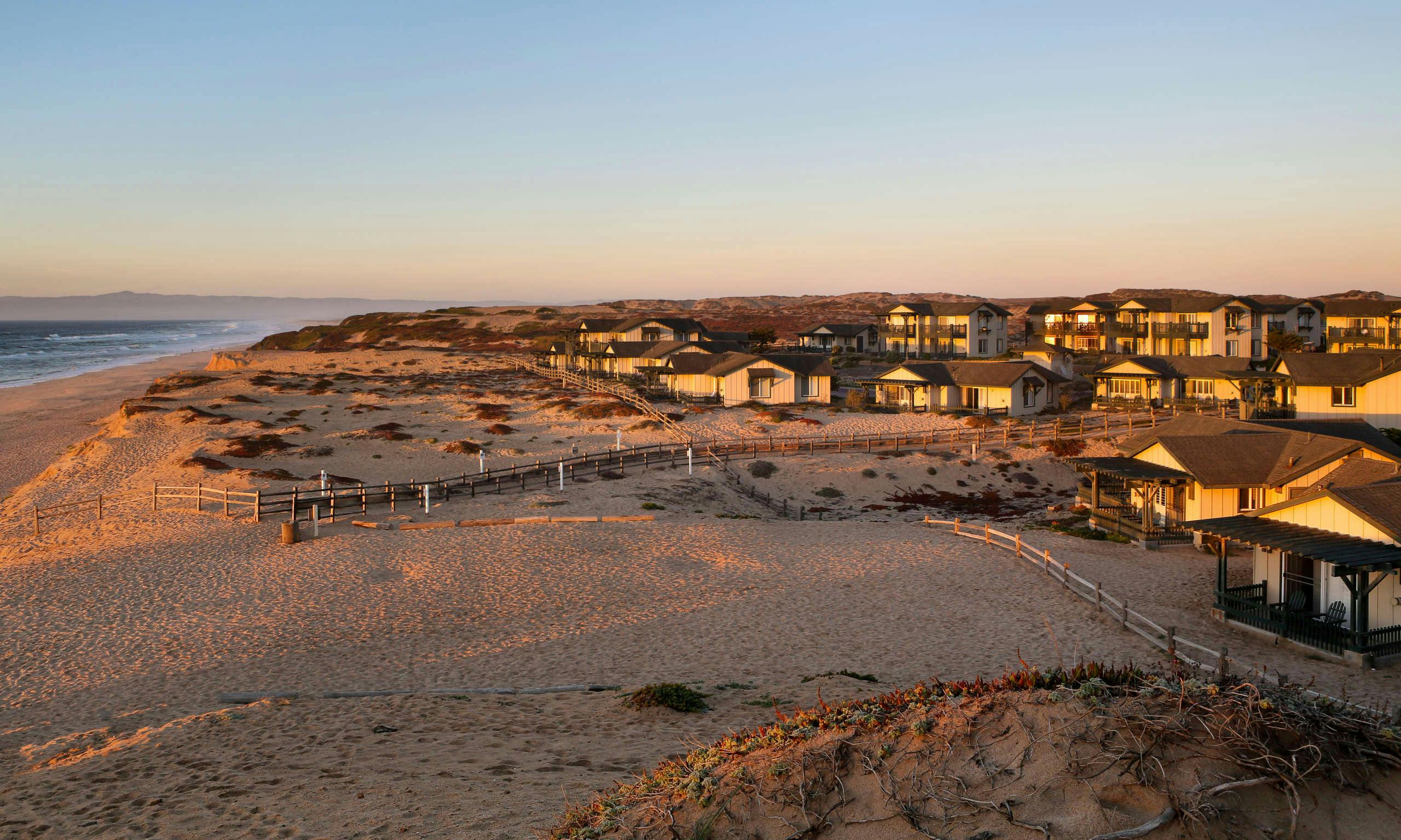 Sanctuary Beach Resort, Monterey - HotelTonight