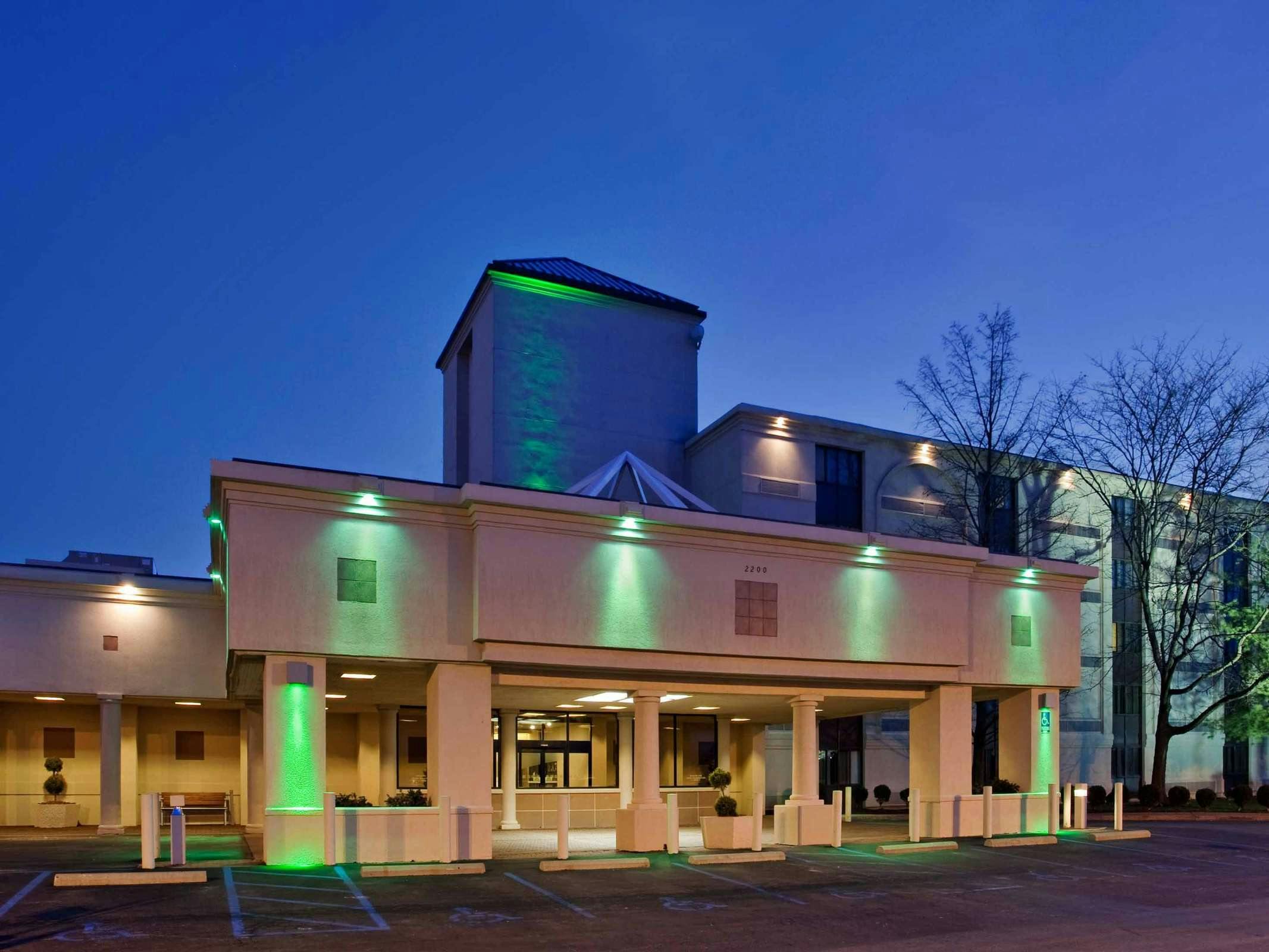Holiday Inn Executive Center Columbia Mall, Columbia - HotelTonight