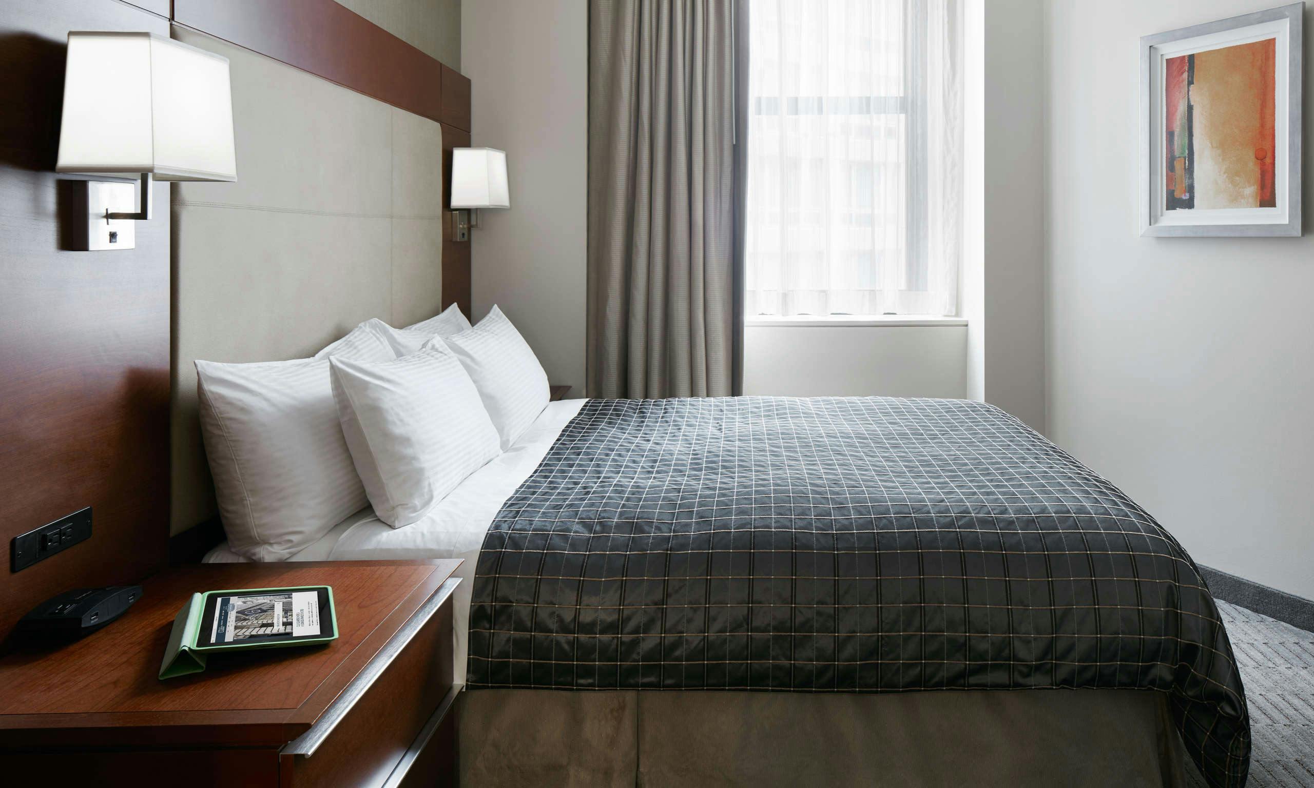 Club Quarters Hotel Wacker at Michigan, Chicago, Chicago - HotelTonight