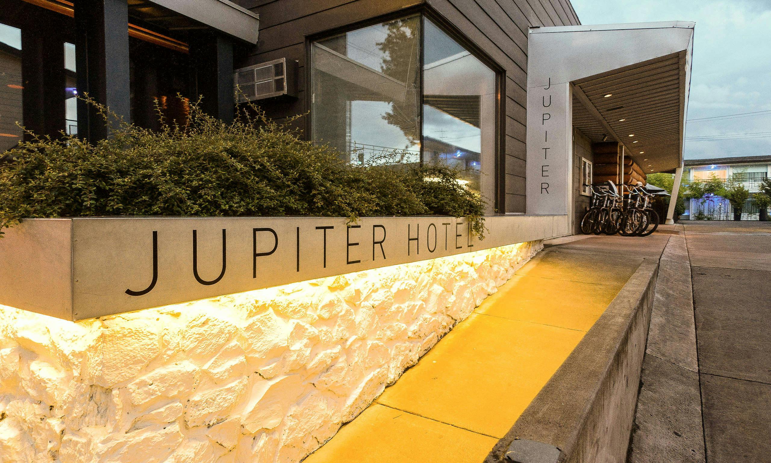 Jupiter Original, Portland, OR - HotelTonight