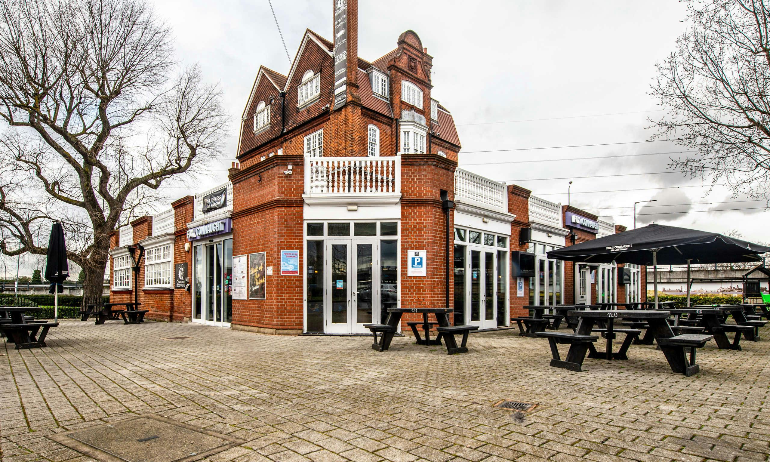 Fox Connaught, London - Canary Wharf - HotelTonight