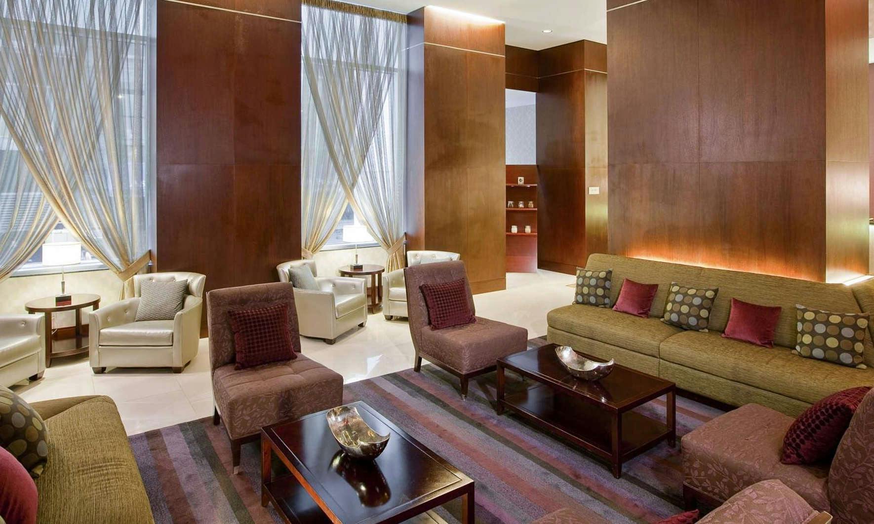 DoubleTree by Hilton New York - Downtown, New York City - HotelTonight