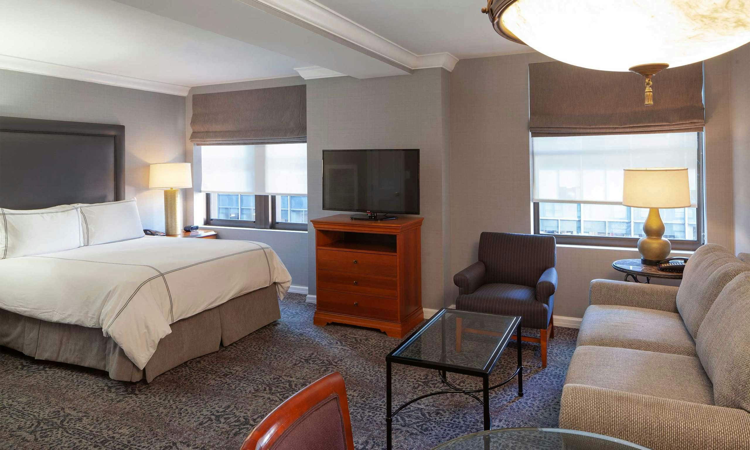 The Manhattan Club, New York City - HotelTonight
